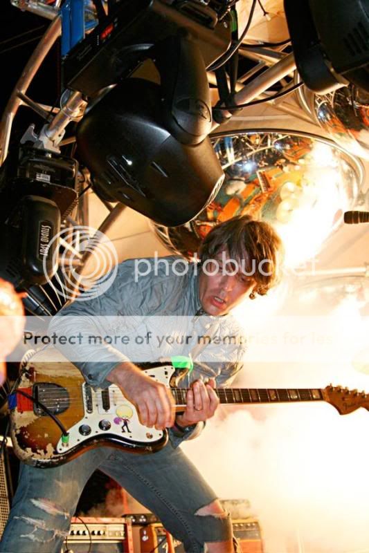 Steven Drozd Jazzmaster question - OffsetGuitars.com