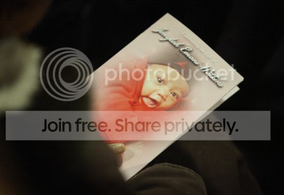 Infant girl Jonylah Watkins, shot while dad changed nappy, dies in Chicago